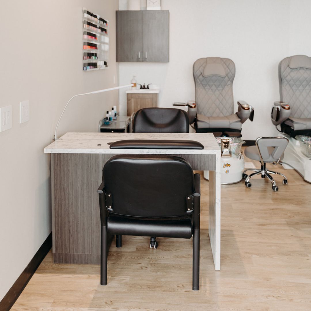 Work Table Nail Salon A Quick Guide To Setting Up Your Manicure Table